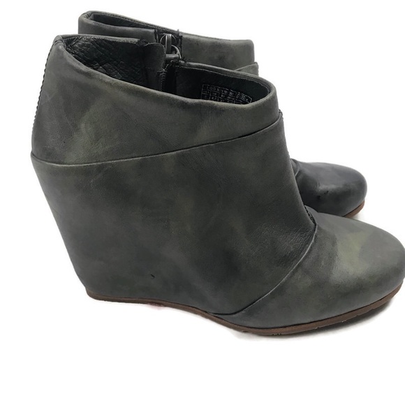 UGG | Shoes | Ugg Womens Grey Leather Wedge Booties | Poshmark